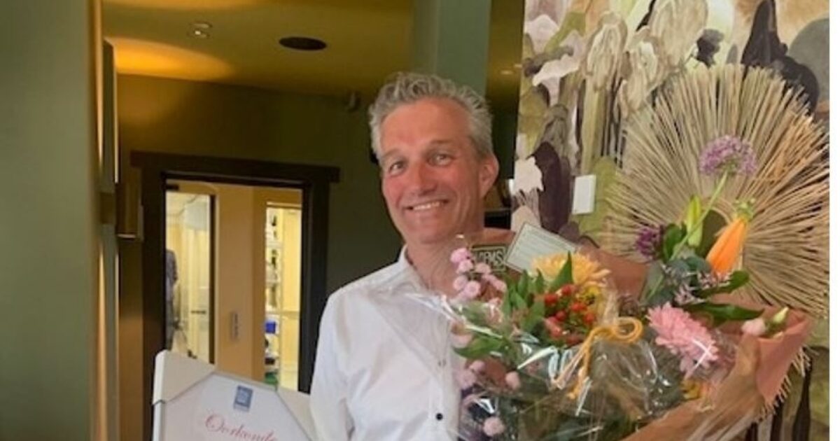 KHN feliciteert Hotel De Molenhoek-Nijmegen met hun 40 jarig… | KHN