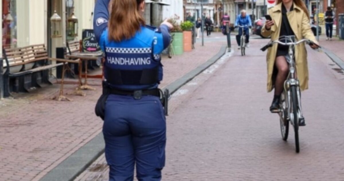 Handhavers Haarlem mogen fietsers bekeuren bij overtreden… | KHN