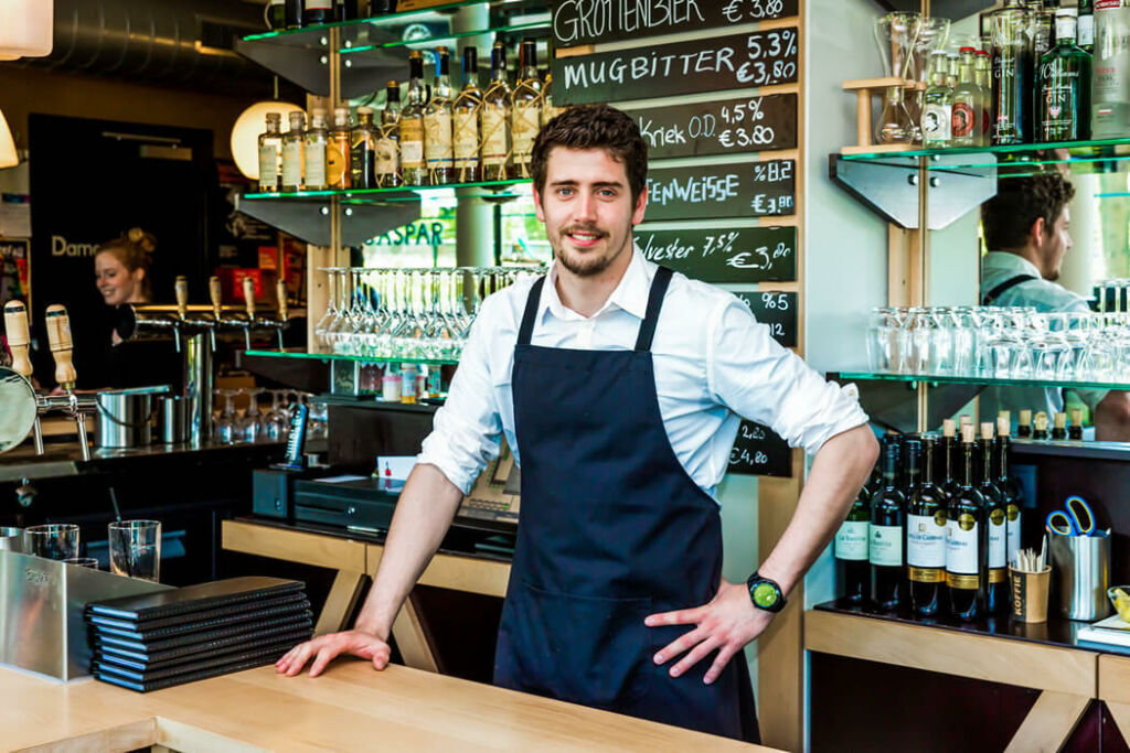 Omzet horeca stabiliseert in derde kwartaal en… | KHN