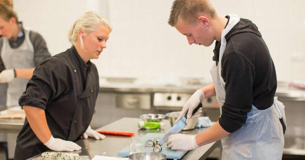 Waarom leerlingen en stagiaires aannemen een goed idee is | KHN